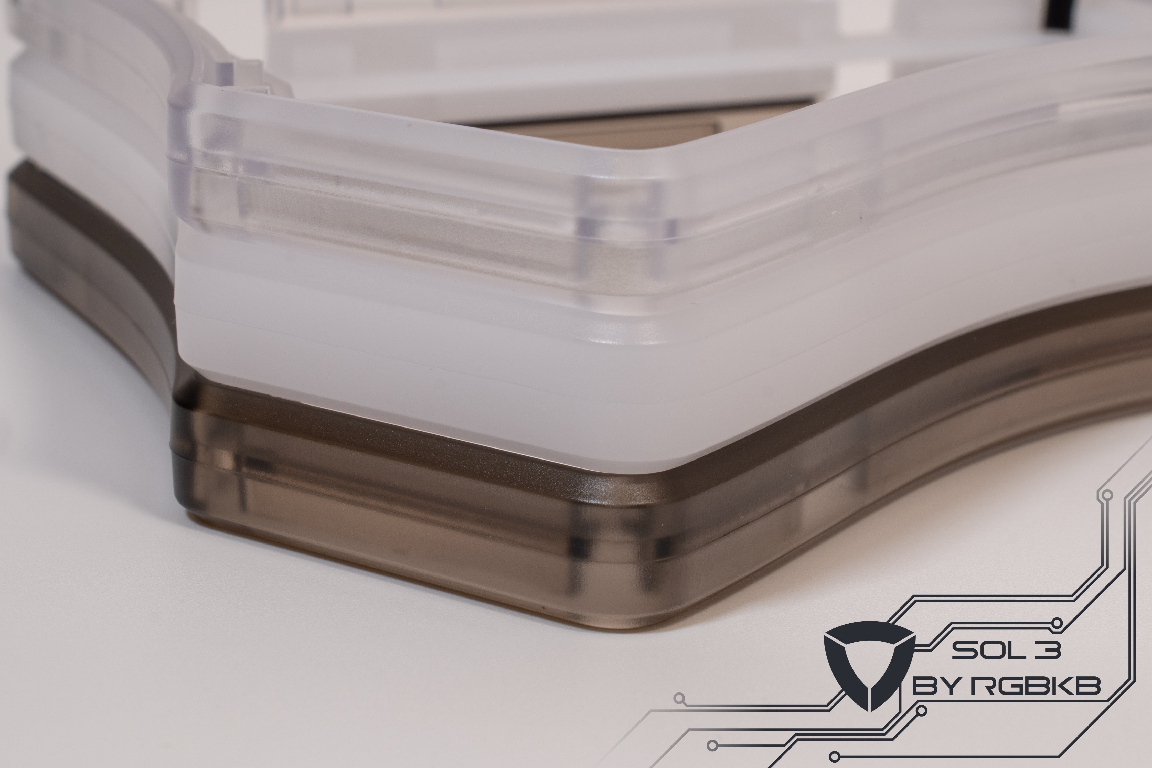 Sol 3 & Phobos Case Middle